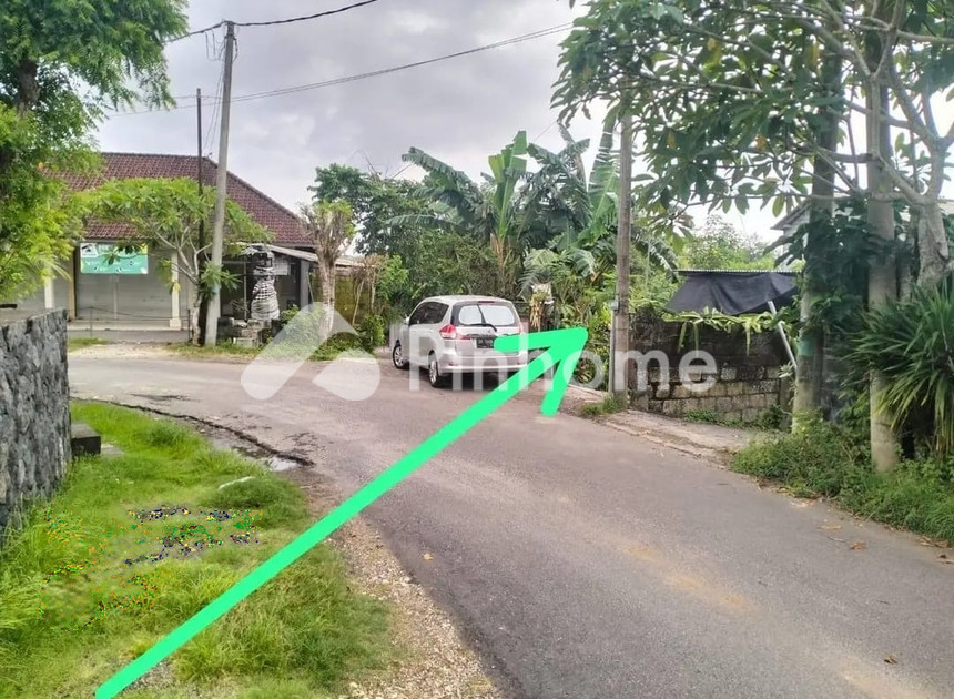 Disewakan Tanah Komersial 300m² di Jalan Merak Ungasan, Depan Pura ...